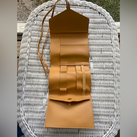 Makeup | Glass Ladder Co | Poshmark